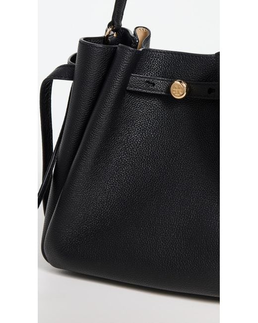 Tory Burch Romy Pebbled Small Bucket Bag in Black | Lyst