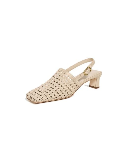 Vince Eris Pumps in White | Lyst