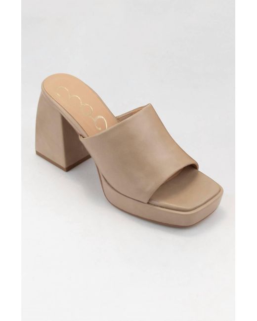 Ccocci Doris Sandals in Natural | Lyst