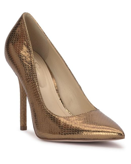 Jessica Simpson Levila Pumps in Natural | Lyst