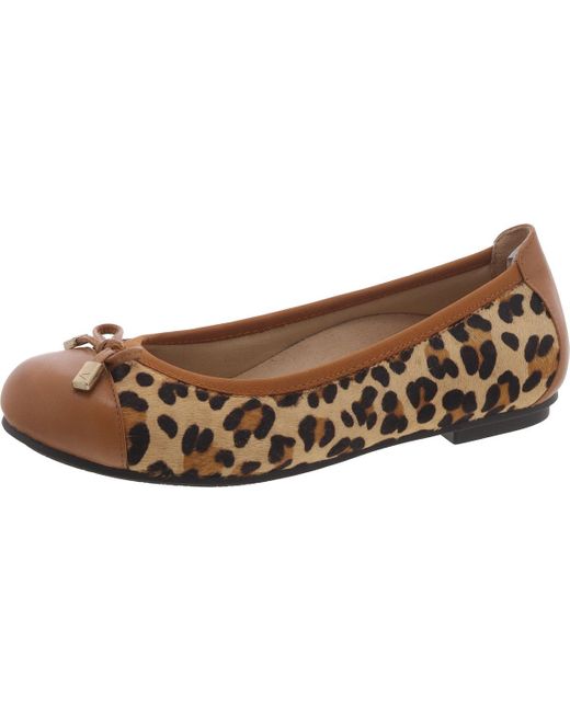 Vionic Minna Calf Hair Leopard Print Ballet Flats in Brown | Lyst