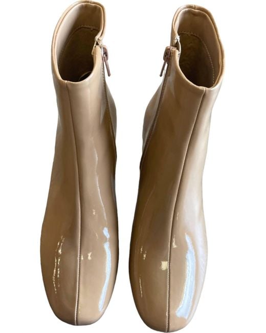 Fortune Dynamic Ultra Shiny Boots in Natural | Lyst