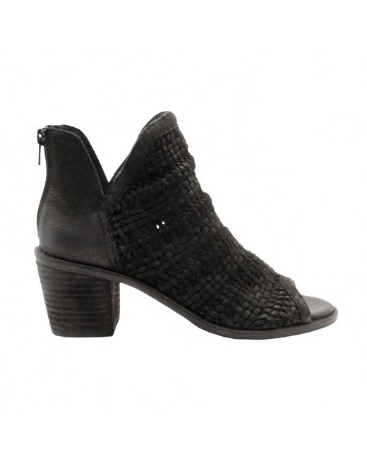 Sbicca Anton Hand Woven Shoe in Black | Lyst