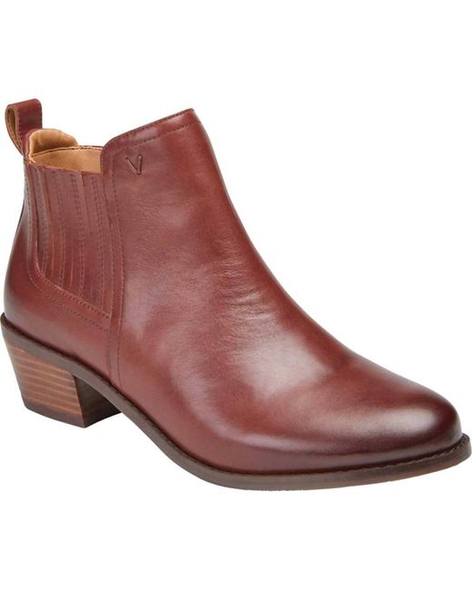 Vionic Joy Bethany Fashion Boots in Brown | Lyst
