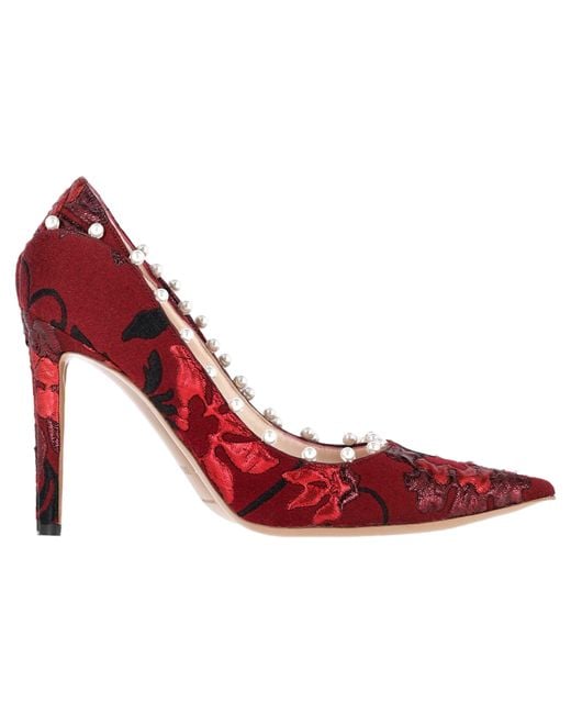 Aquazzura Pearl Embellished Pumps in Red | Lyst