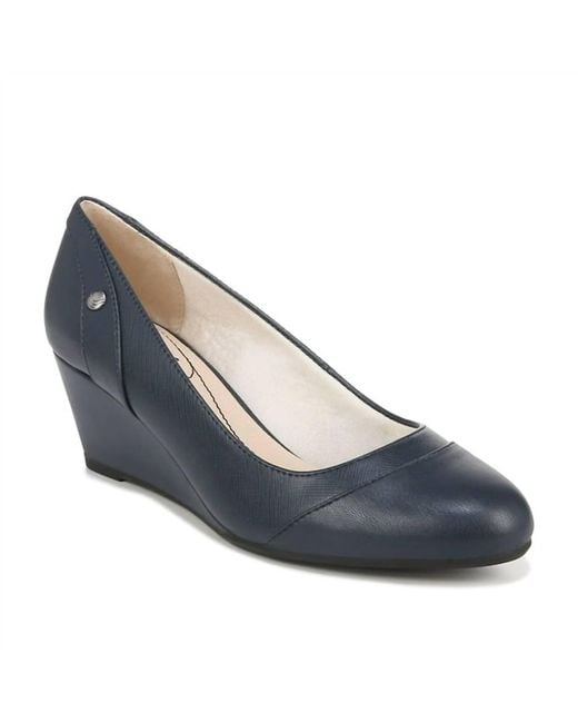 LifeStride Dream Pump Wedge Shoes in Blue | Lyst