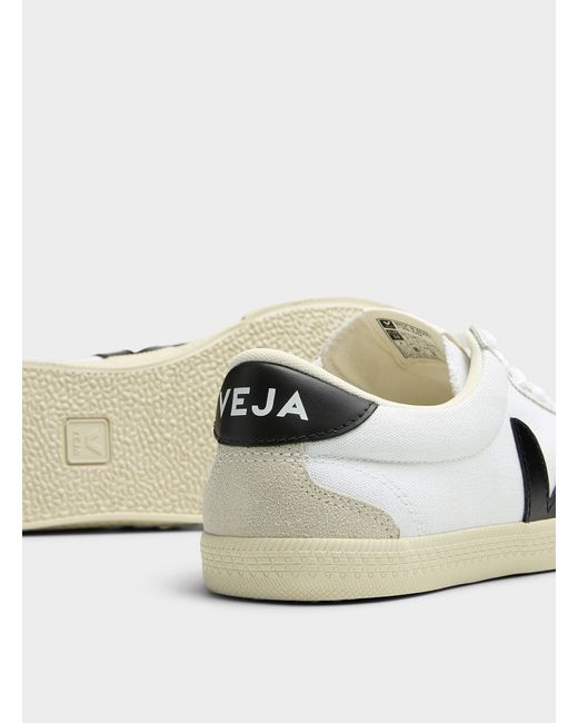 Veja Volley Retro Sneakers Women in Natural | Lyst