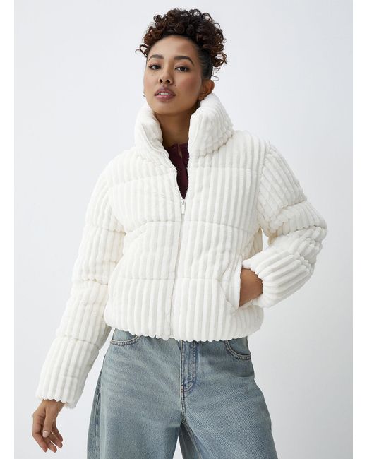 ONLY Wide Ribbing Plush Puffer Jacket in White | Lyst