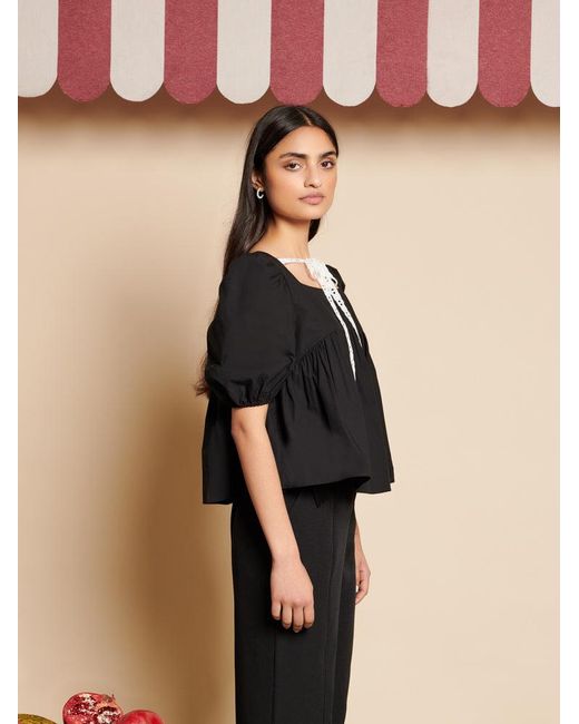 Sister Jane Barn Rose Top in Black | Lyst