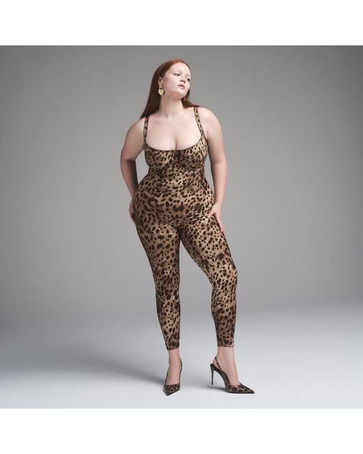 Skims Body Catsuit (Bodysuit) in Brown | Lyst