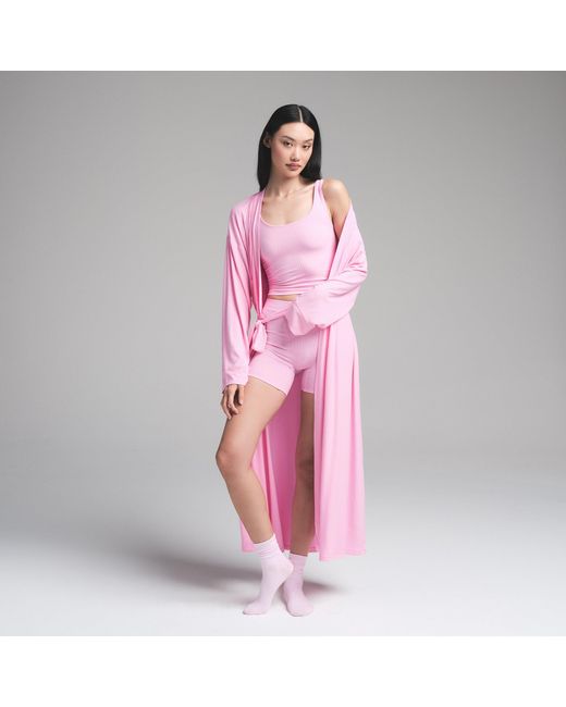 Skims Long Robe Bubble Gum in Pink | Lyst
