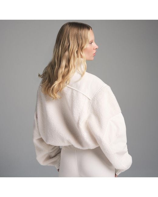 Skims Boxy Zip Up Jacket in White | Lyst