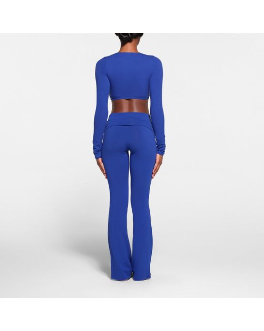 Skims Super Cropped Long Sleeve in Blue | Lyst