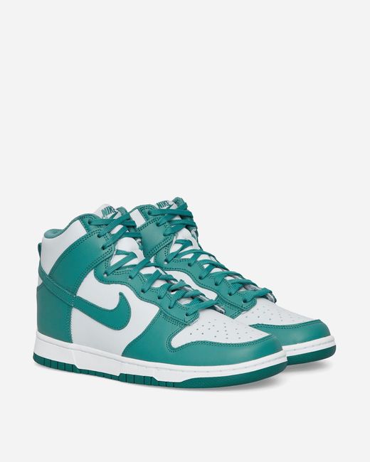 Nike Wmns Dunk Hi