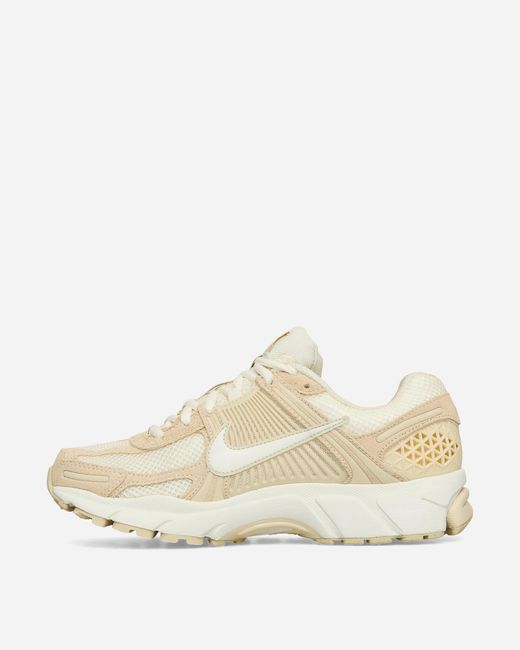Nike S Zoom Vomero Sneakers Beach Light Khaki in White | Lyst