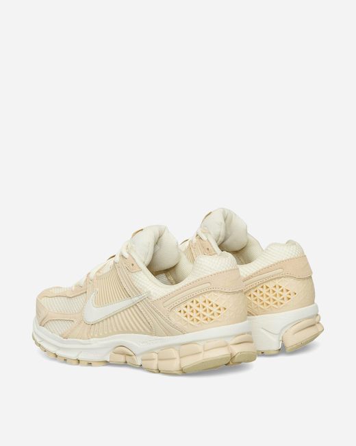 Nike S Zoom Vomero Sneakers Beach Light Khaki in White | Lyst
