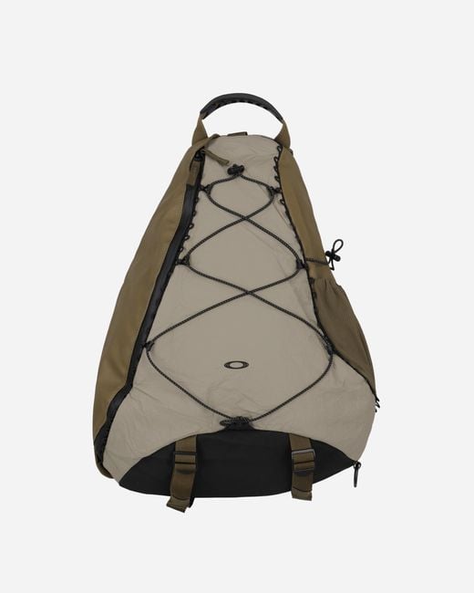 Oakley Latitude Sling Pack Boulder in Natural for Men | Lyst