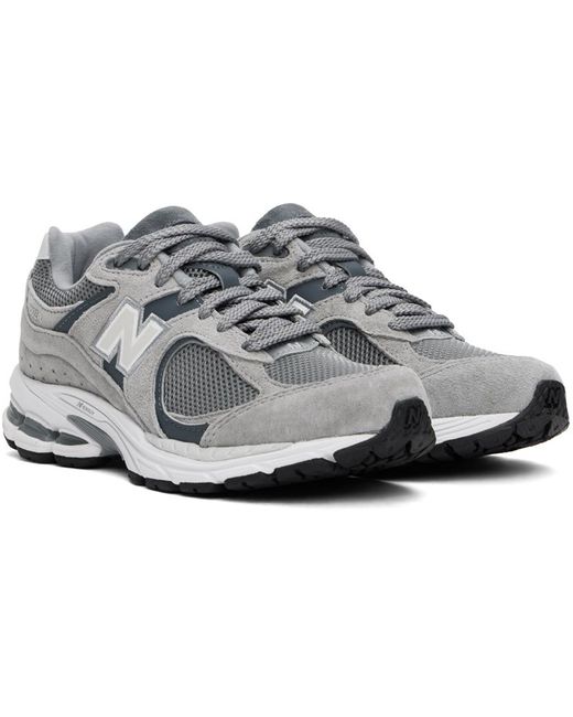 New Balance 2002R Sneakers in Black | Lyst