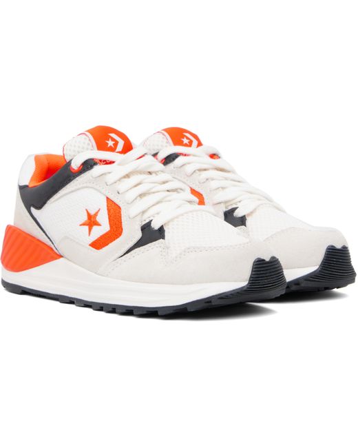 Converse Off- & Wave Trainer Low Top Sneakers in Black | Lyst