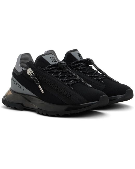 Givenchy Spectre Runner Sneakers in Black for Men | Lyst