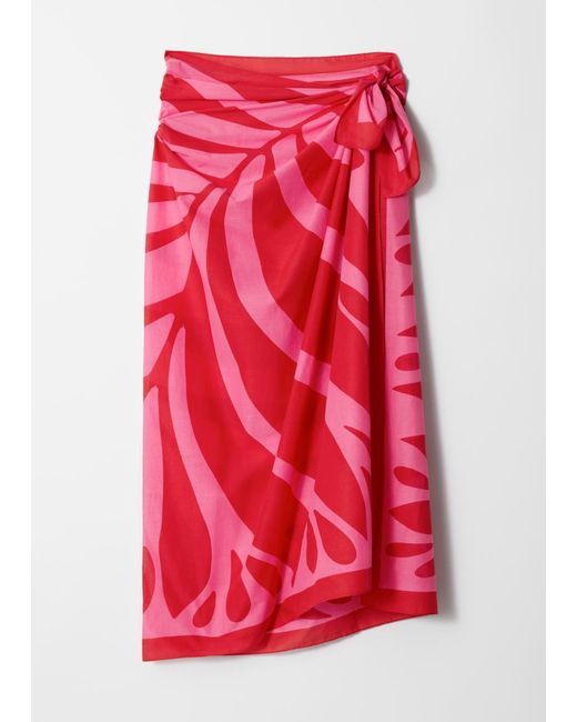 & Other Stories Leaf-Print Cotton-Voile Sarong in Red | Lyst