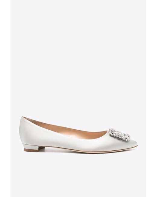 Manolo Blahnik Hangisiflat Crystal Buckle Satin Ballet Flats in White | Lyst