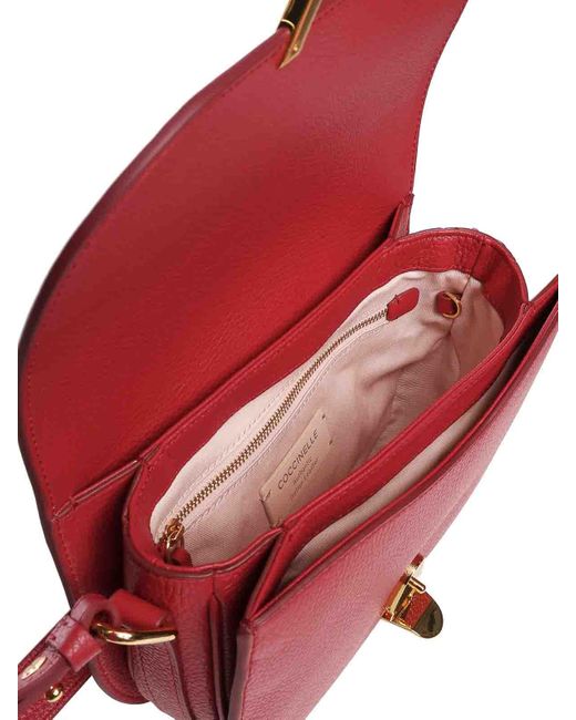 Coccinelle Small Dew Bag in Pink | Lyst