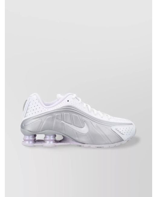 Nike Wave Effect Low Top Sneakers in White | Lyst