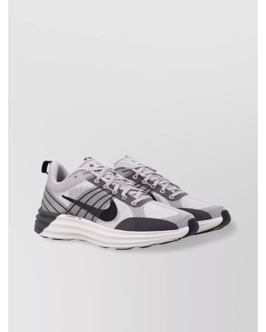 Nike Lunar Roam Sneakers Mesh Upper in Metallic | Lyst