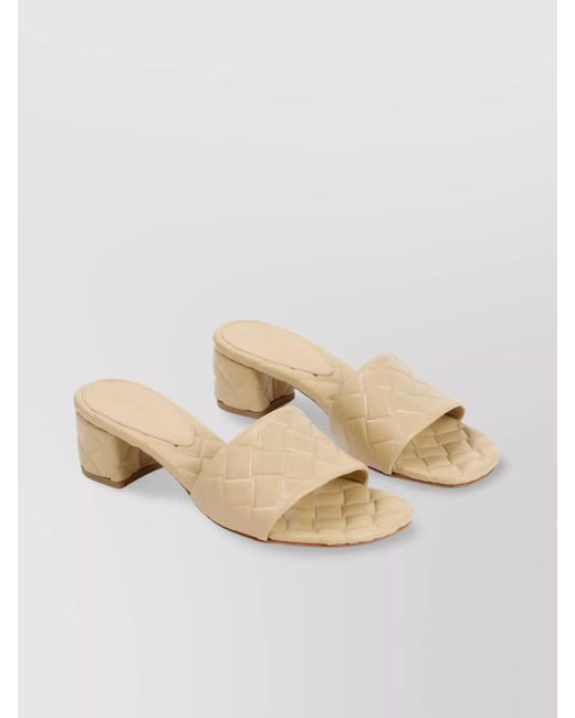 Bottega Veneta Amy Mule Sandals Quilted Design in Natural | Lyst UK