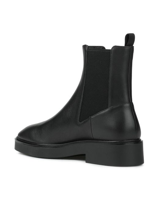 Stuart Weitzman Henley Leather Chelsea Boots in Black | Lyst UK