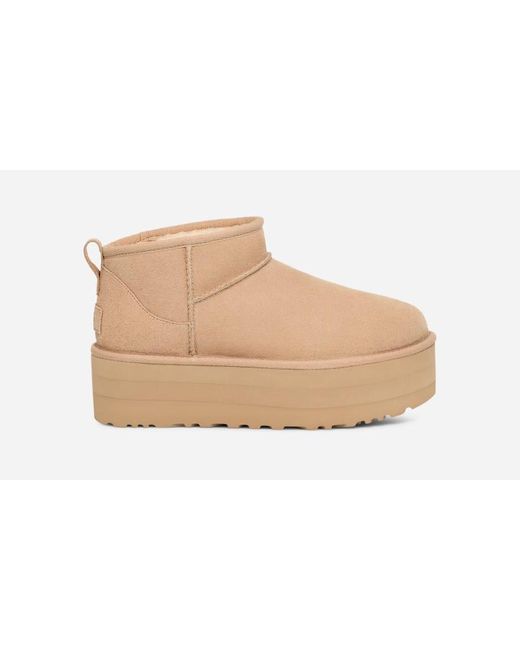 UGG ® Classic Ultra Mini Platform Boot in Black | Lyst