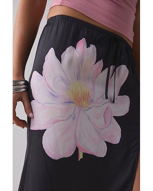 Kimchi Blue Evie Bold Floral Satin Slip Maxi Skirt | Lyst