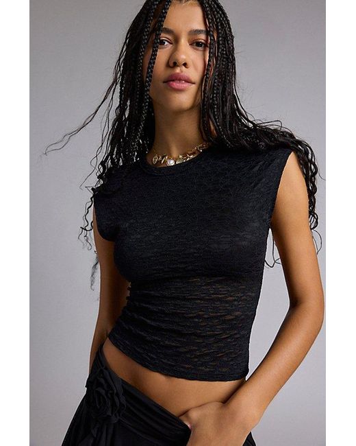Urban Renewal Uo Rebeka Keyhole Open Back Lace Crop Top in Black | Lyst