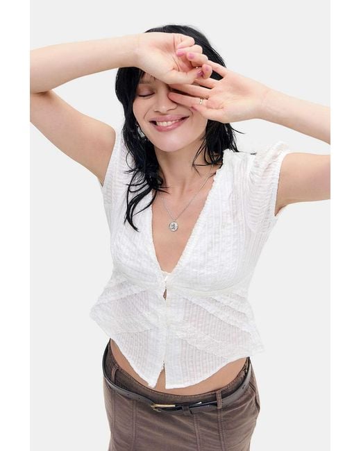 Kimchi Blue Robyn Ruffle Blouse in White | Lyst UK