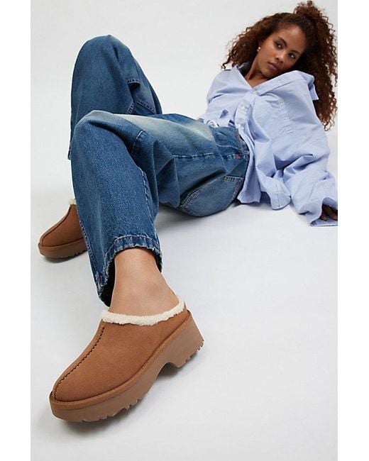 UGG New Heights Cozy Clog in Blue | Lyst