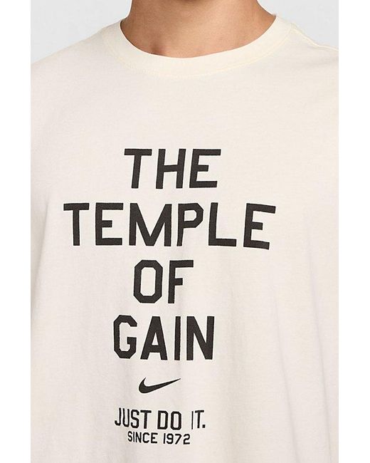 Nike Gym Culture Graphic Muscle Tee in Natural for Men | Lyst