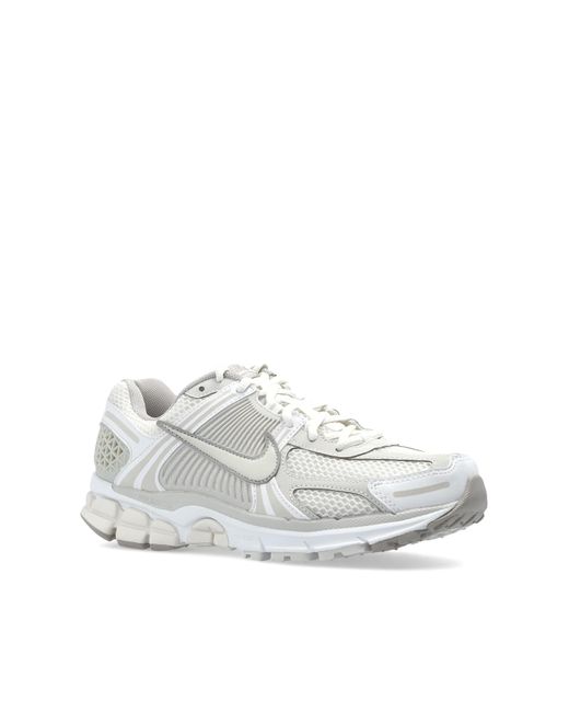 Nike Zoom Vomero 5 Sports Shoes in White | Lyst UK