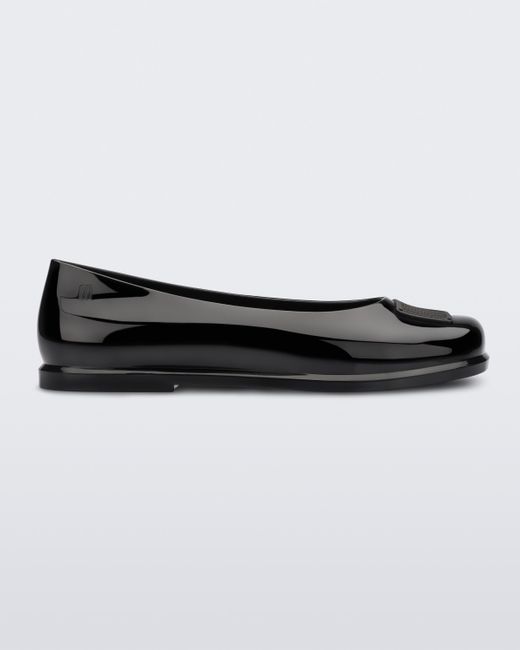 Melissa Ruby X Marc Jacobs Ballet Style Flat in Black | Lyst