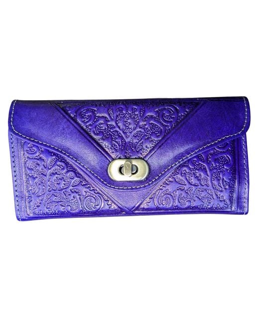 Berber Leather Leather Tri-Fold Purse in Purple | Lyst UK