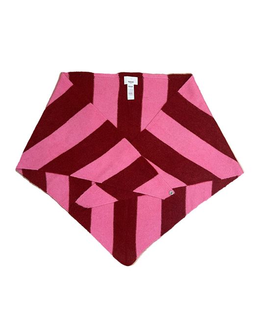 Nooki Design Edwina Knitted Triangle Scarf in Red | Lyst UK