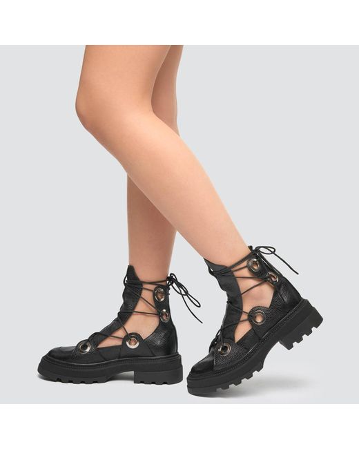 Moja Lara Natural Leather Boots in Black | Lyst