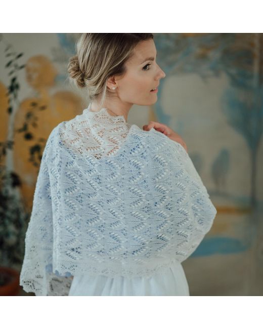 Luxe Hapsal Haapsalu Scarf With Queen Silvia Pattern in Gray | Lyst