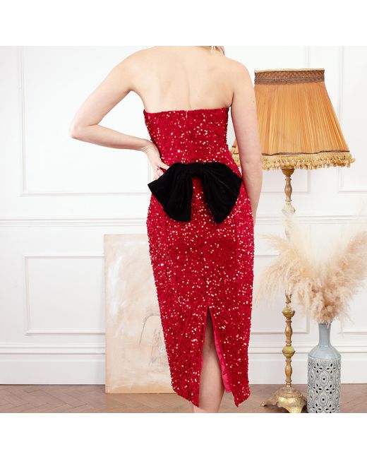 Hope & Ivy Sequined Velvet Bow Back Midi Dress in Red | Lyst