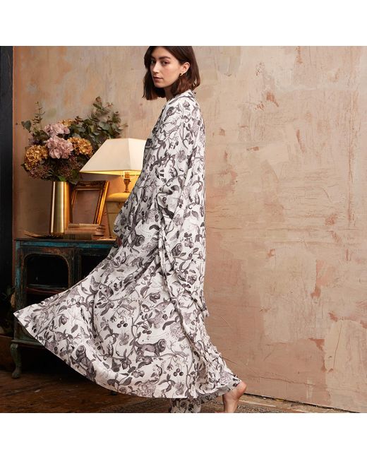 Fable England Tree Of Life Monochrome Long Kimono in Grey | Lyst UK