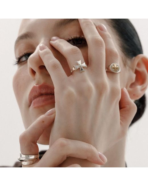 Tami&Tami Leclat Malte Signet Ring in Metallic | Lyst