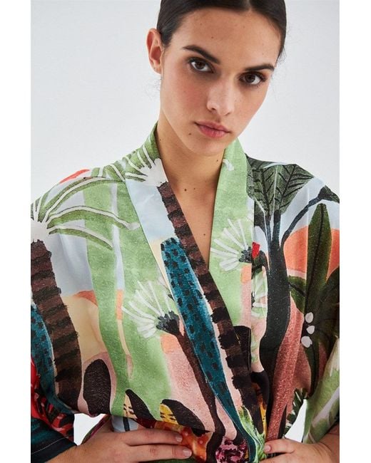 Peraluna Shuko Matt Satin Short Kimono in Red | Lyst UK