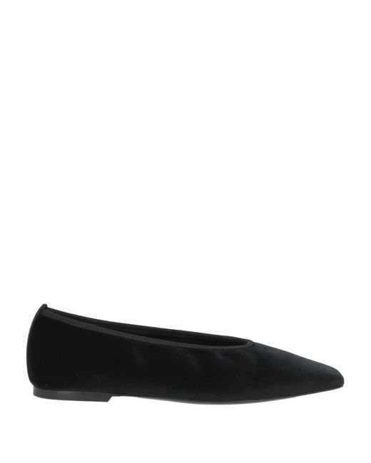 TOTEME Ballet Flats Textile Fibers in Black | Lyst