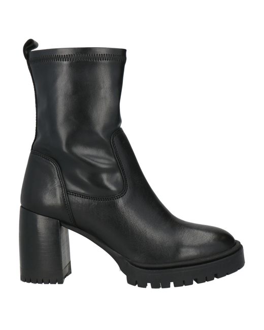 Emanuélle Vee Ankle Boots in Black | Lyst UK