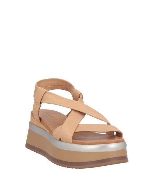 Inuovo Sandals in Brown | Lyst